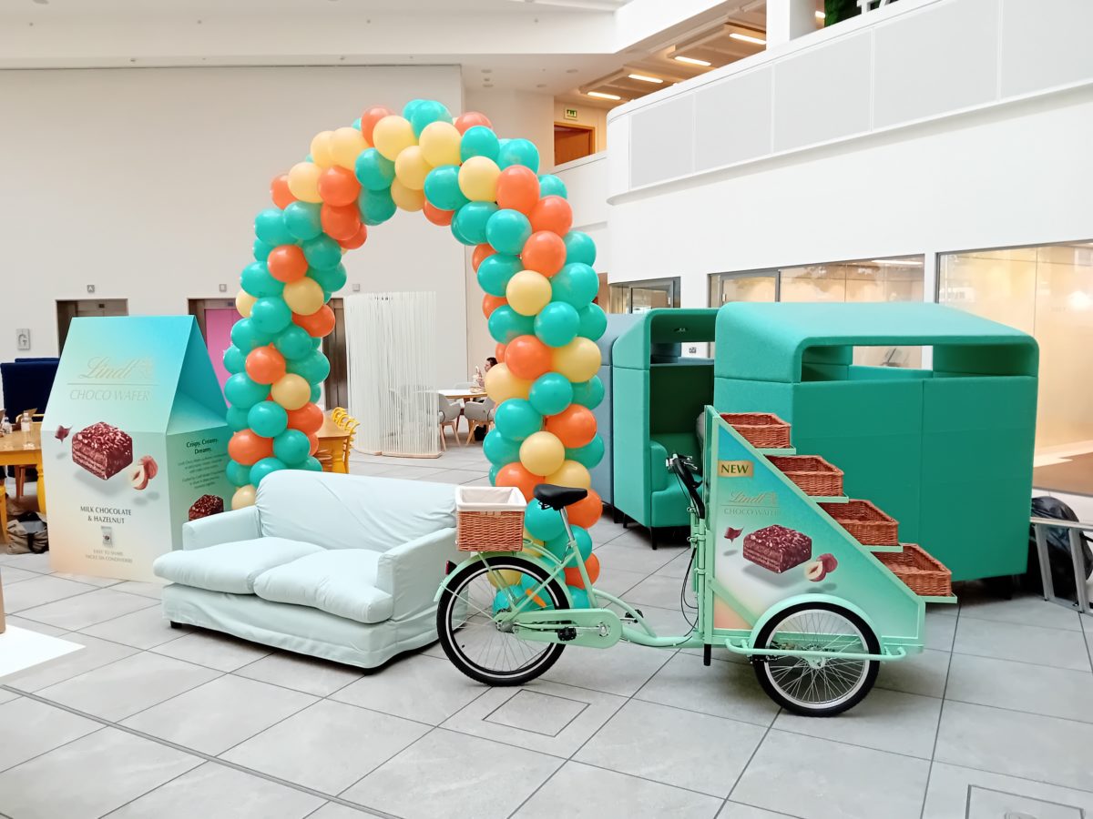 Balloon Arch Installations – Lindt Pop-Up Stands | B-Loony Ltd